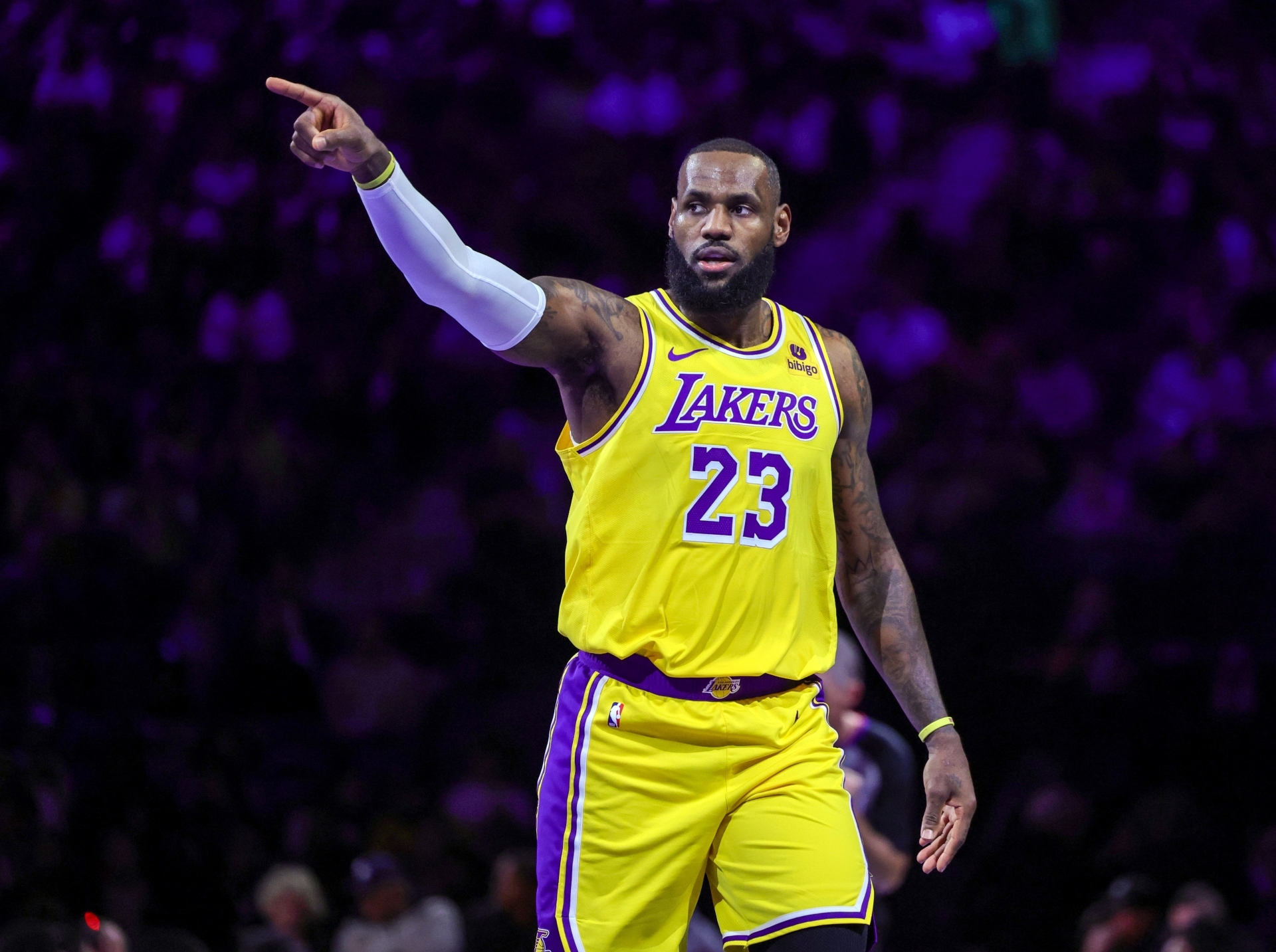 Ο LeBron James θα κάνει σημαντική ανακοίνωση: αλλαγή ομάδας ή αποσύρεται;
