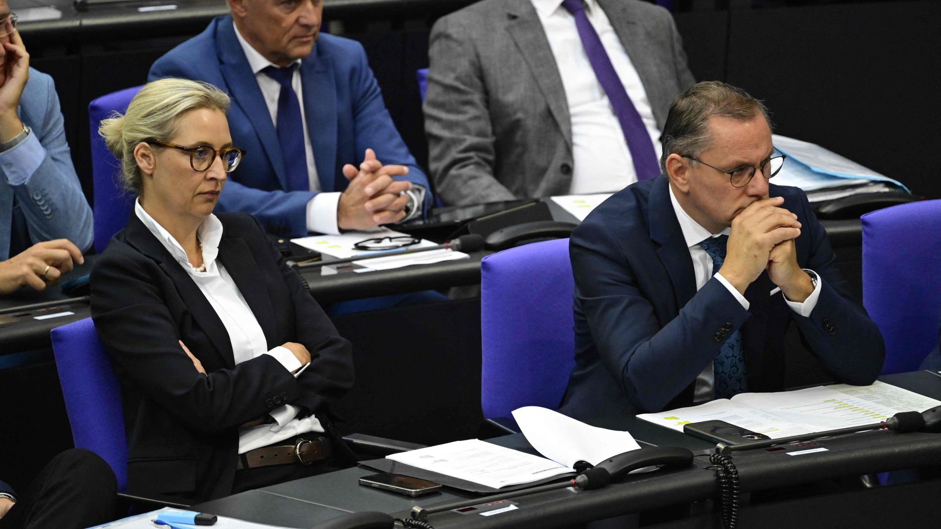 Bundestag: Vorbestrafter Philipp R. ist nicht mehr länger Mitarbeiter ...