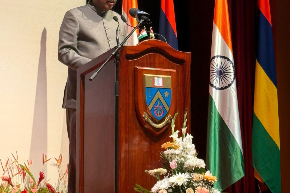 Lawyer hurls shoe at India’s chief justice inside Supreme Court over ...