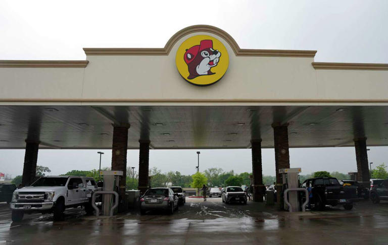 Buc-ee's falls in customer satisfaction rankings but remains a roadside ...