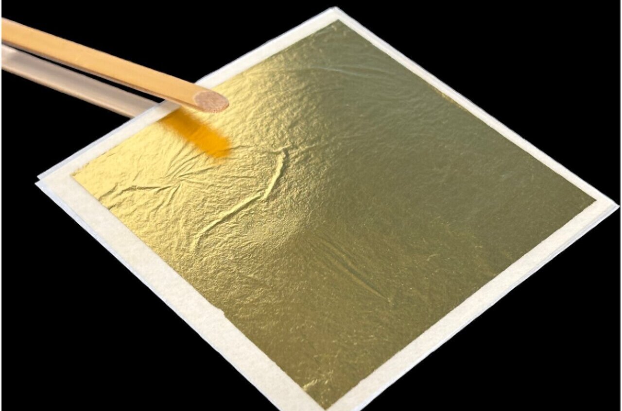 Cracking the secret of Kanazawa gold leaf's brilliant texture