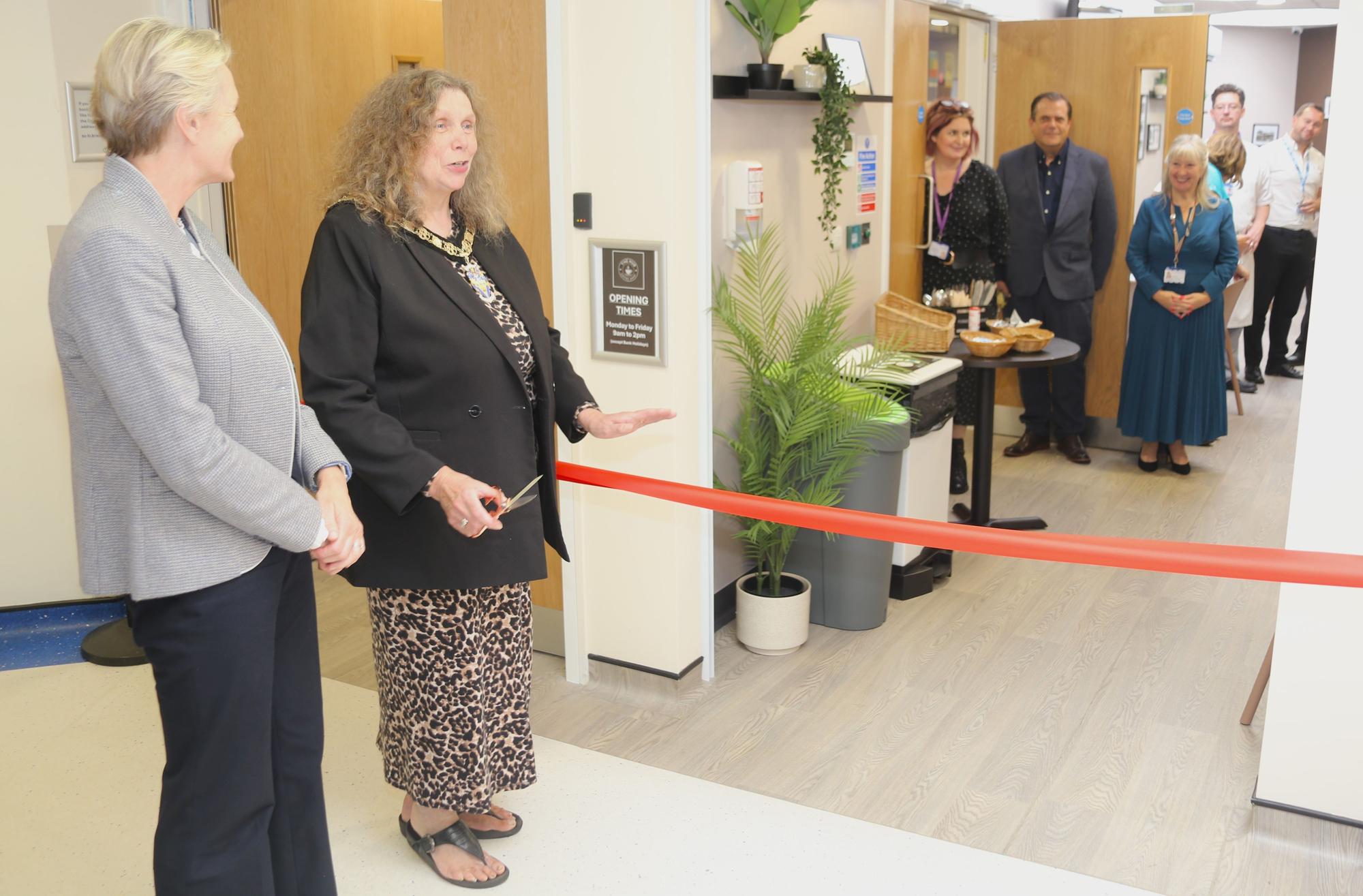 Mayor of Bognor Regis' Weekly Briefing: Community Hub Opening at Bognor ...