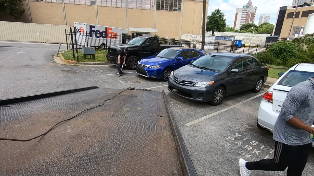 She Warned Him To Move It Or Lose It And He Lost It