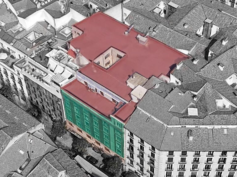 El edificio derrumbado en el centro de Madrid era rehabilitado para abrir un hotel de cuatro ...