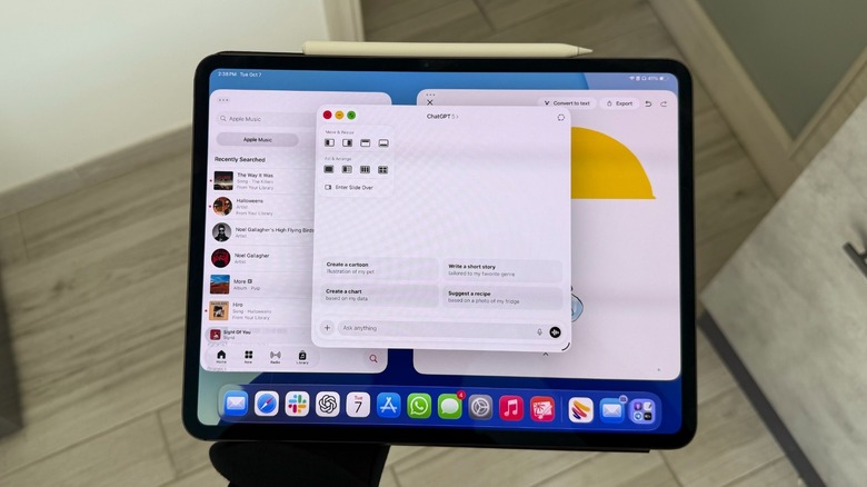 Hands-On With iPadOS 26.1 New Slide Over Mode For iPad