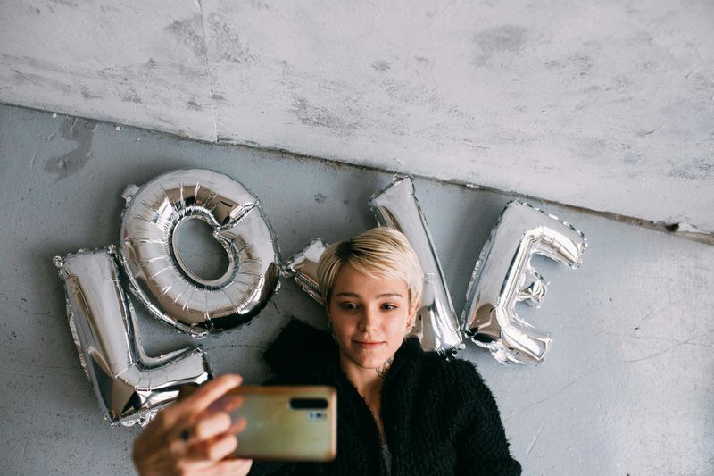12 Dating Myths That Keep People Single Longer Than They Should