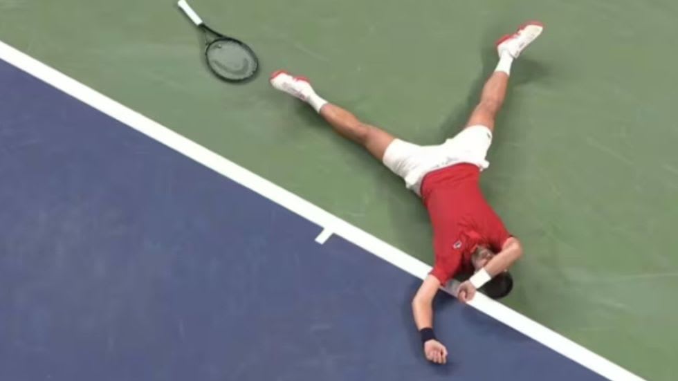 Novak Djokovic collapses on the court during Shanghai Masters tennis match