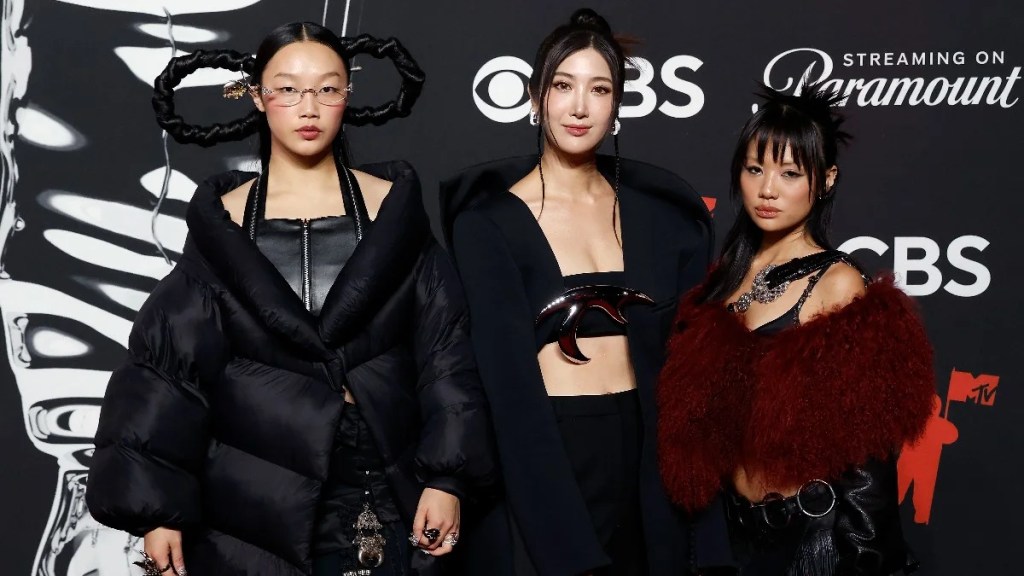 How 'KPop Demon Hunters' Turned a Song From a Fictional Band Into a ...