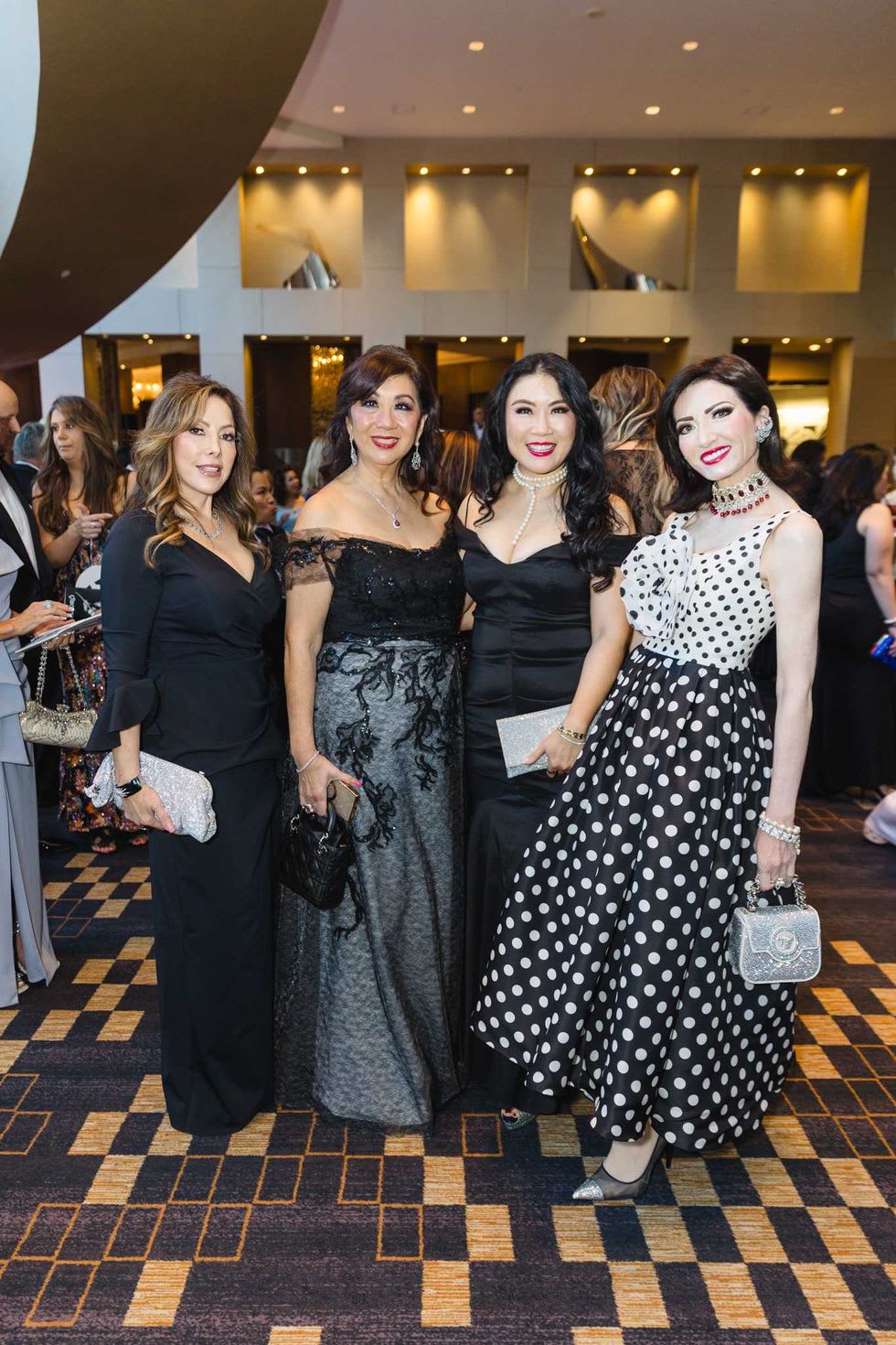 Brooke Burke lights up Houston’s Operation Smile glam gala