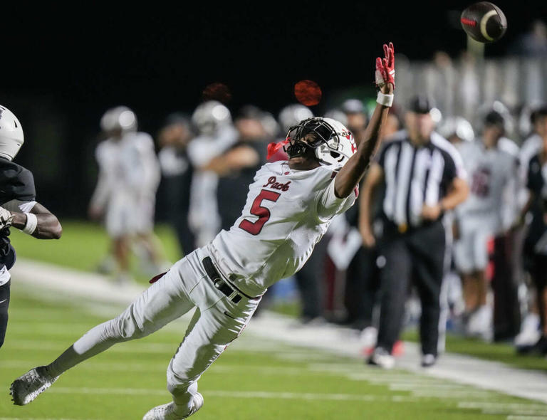 Top three teams in Austin-area Class 6A, 5A, 4A polls remain the same