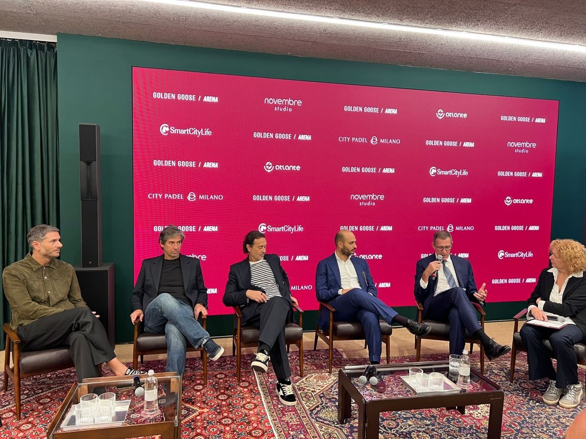 Golden goose scommette sul padel e inaugura la prima arena a Milano
