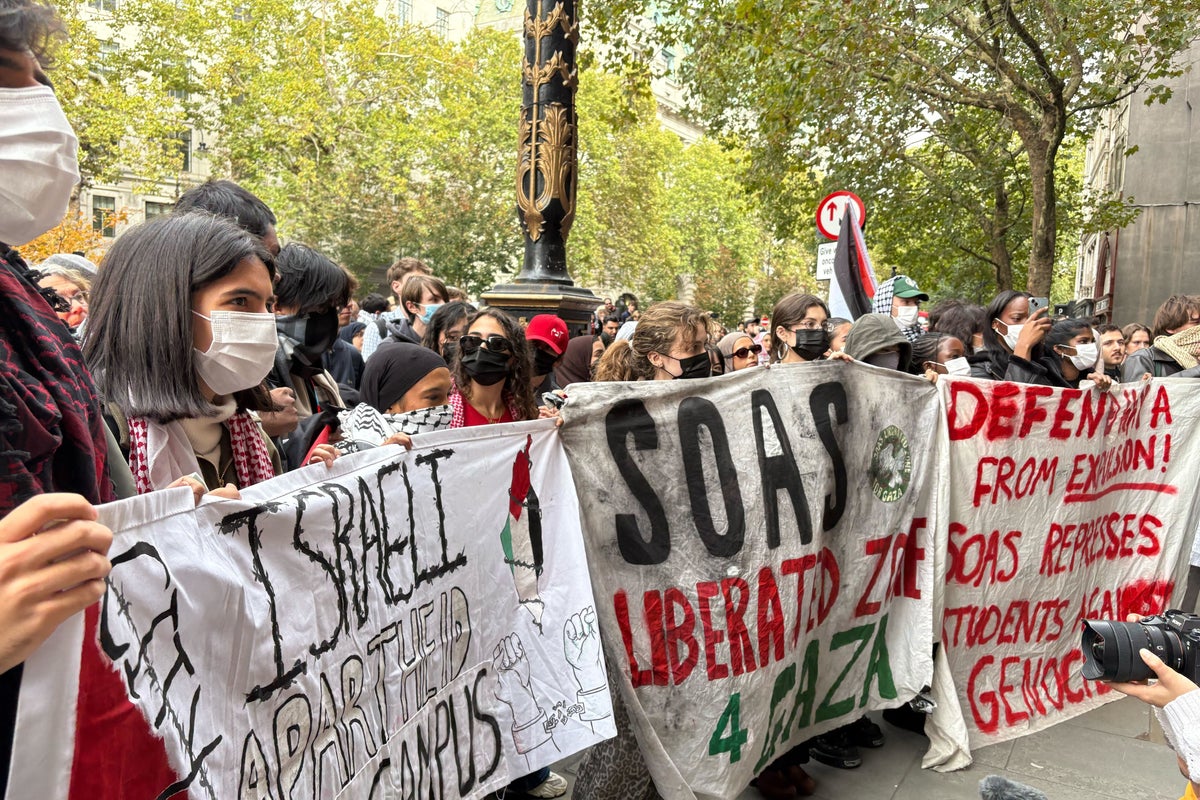 Palestine protests live: Pro-Gaza students chant ‘Palestine will live ...