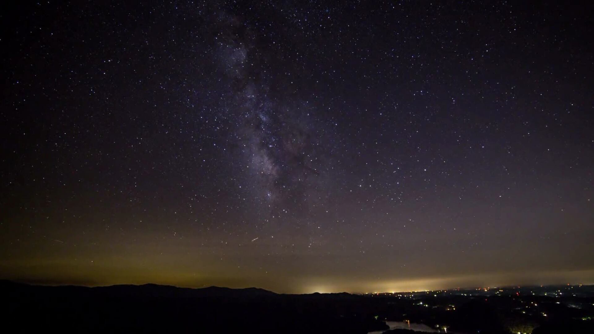 How to see the Draconid meteor shower 2025