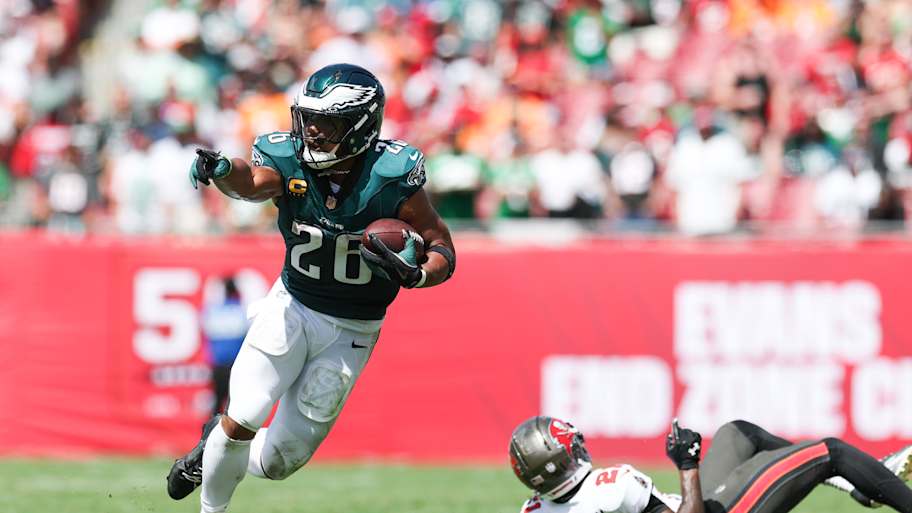 Eagles Get Huge Saquon Barkley Update After Injury Scare
