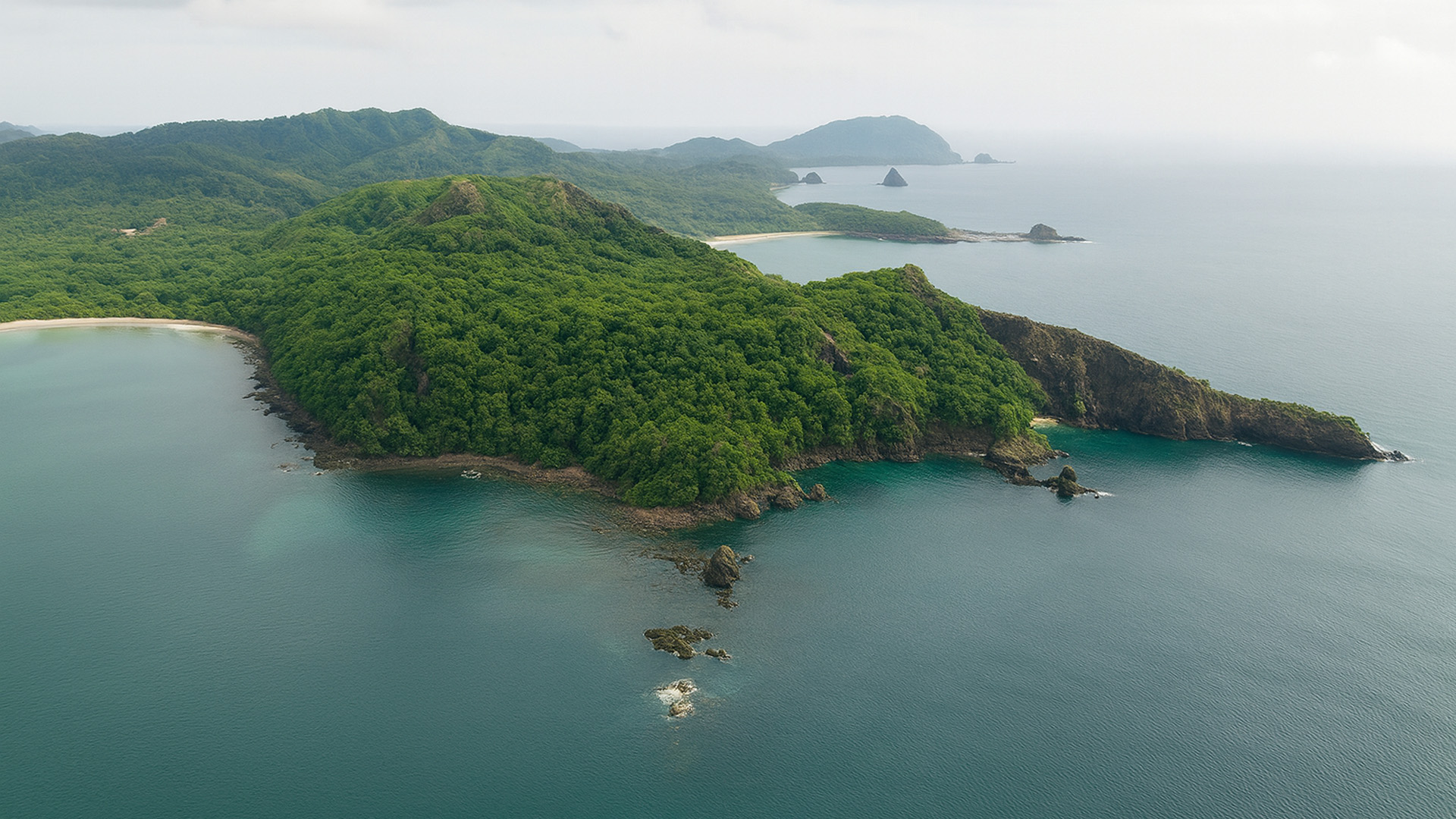 Punta Sabana – Pacific Coast of Costa Rica in 4K