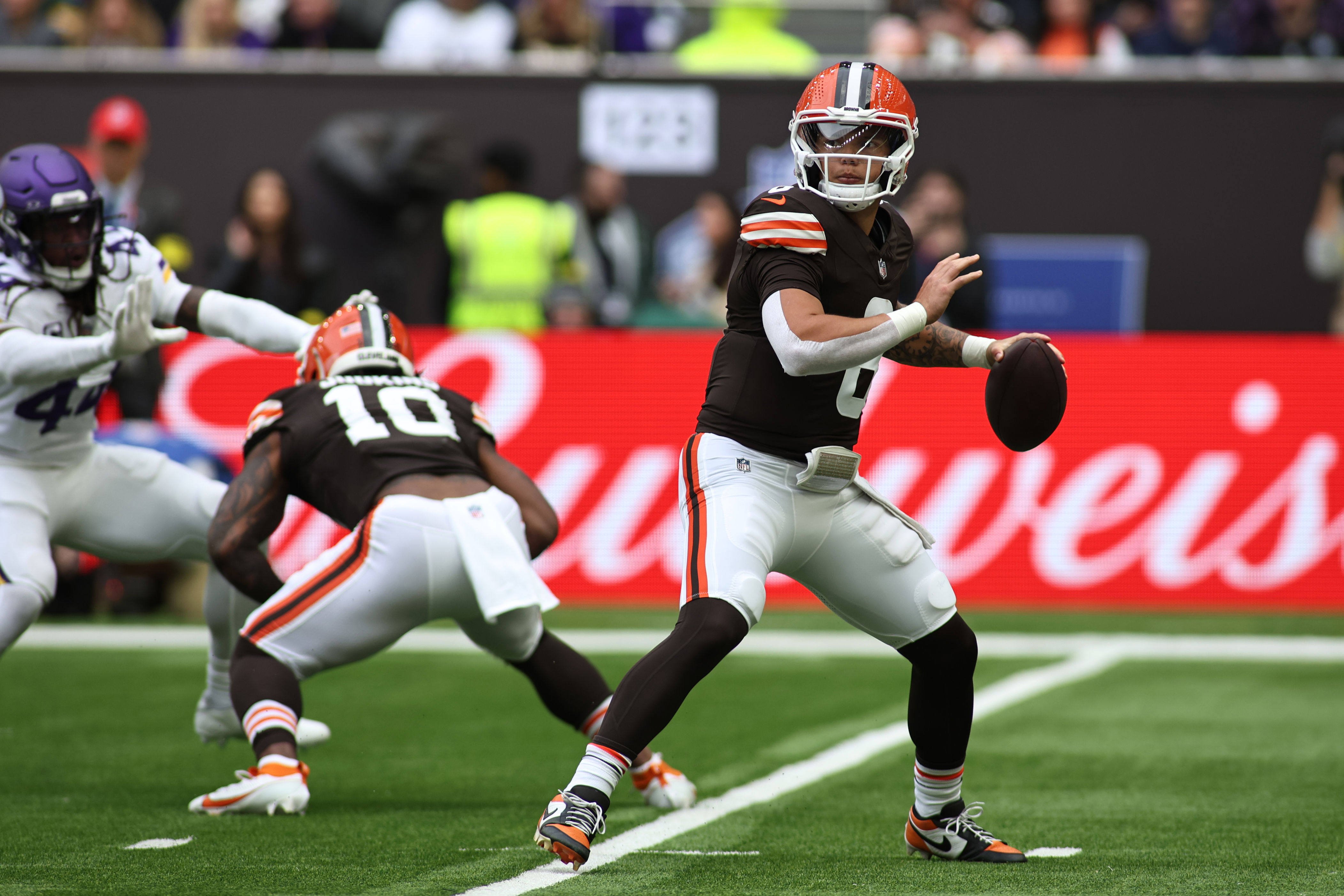 Browns QB Dillon Gabriel passing chart tells story in Week 5 starting ...