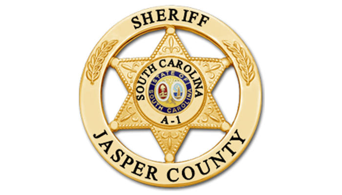 JCSO currently on the scene of a structure fire in Ridgeland