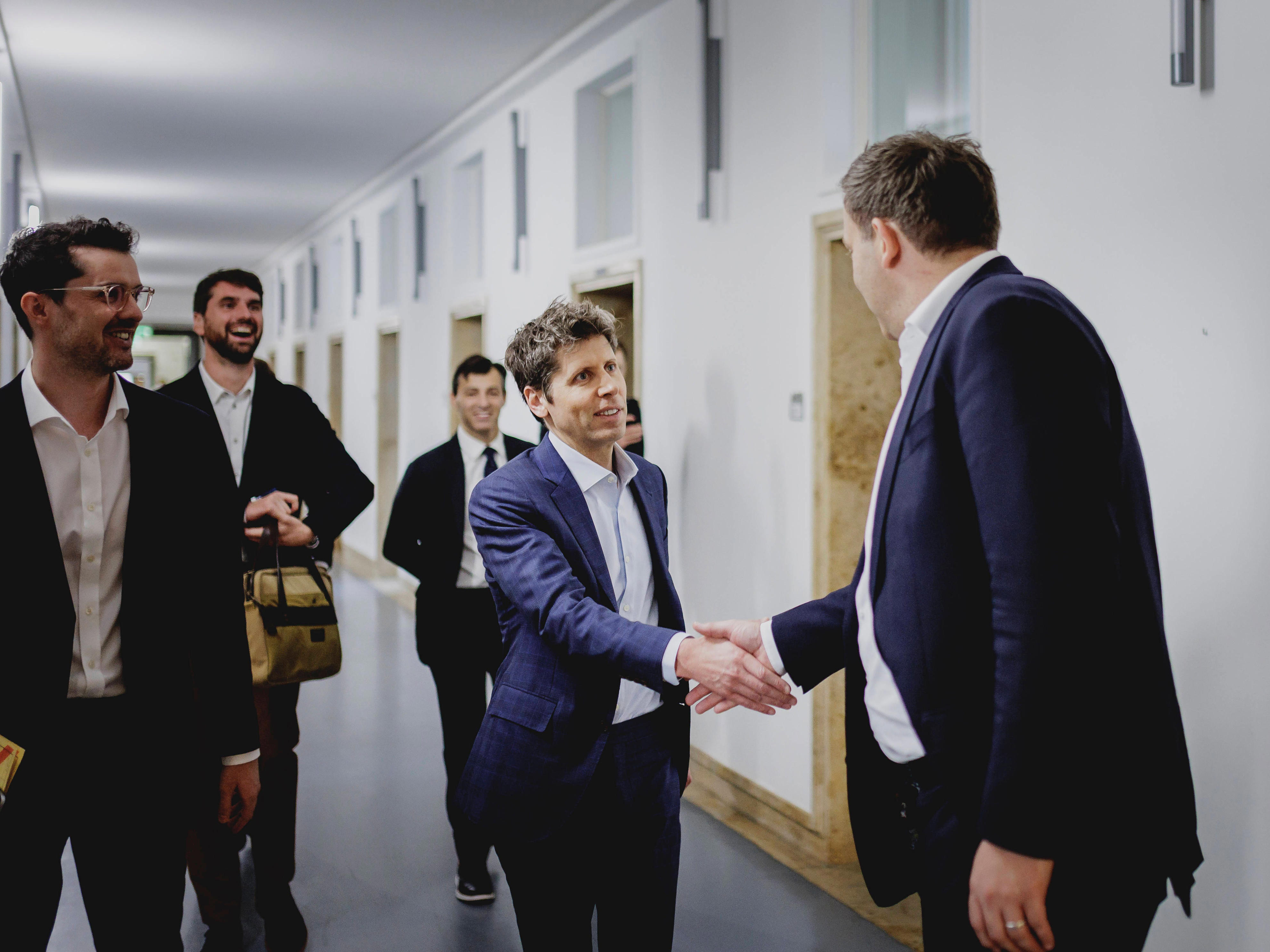 OpenAI has now done $1 trillion of computing deals this year