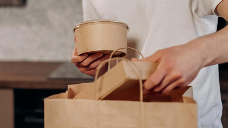 Your lunch habits could be making you poor – here’s how to fix it