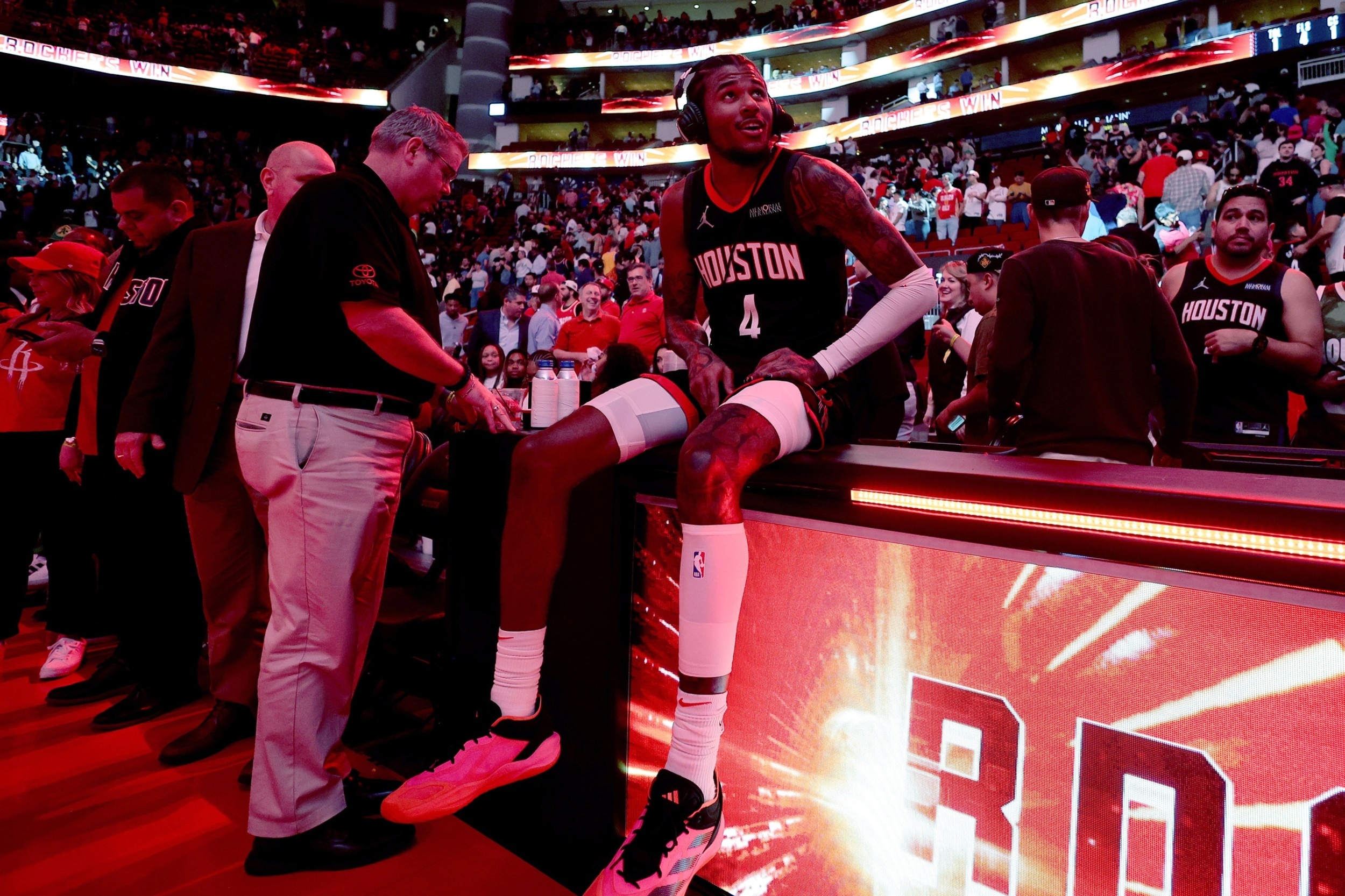 Rockets Hidden Gem Sparks Win In 2025-26 Preseason Opener