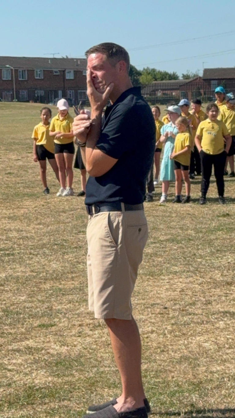 Surprise flashmob celebrates 25 years of dedicated service by Mike ...