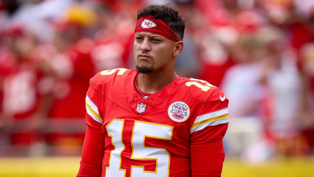 Patrick Mahomes questions Chiefs future as Trevor Lawrence and Jaguars ...