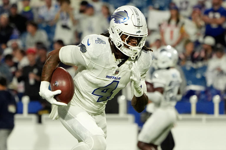 NFL rushing leaders entering Week 10