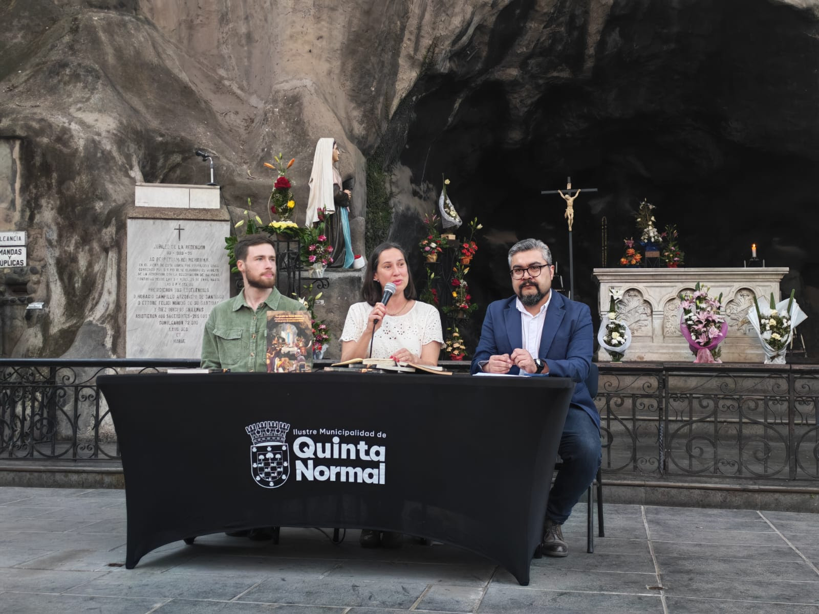 Libro explora conexión prehispánica de las grutas de Lourdes en Chile