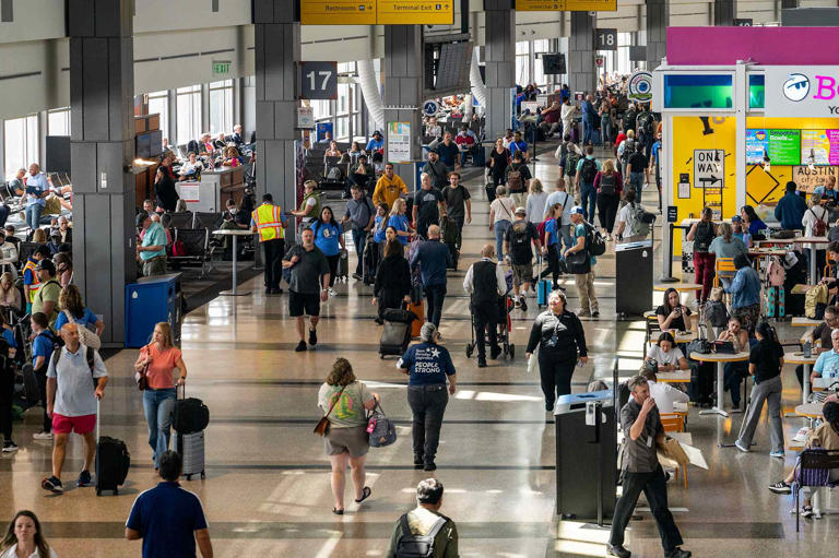 TSA Warns Travelers to Expect Longer Wait Times at Airports During ...
