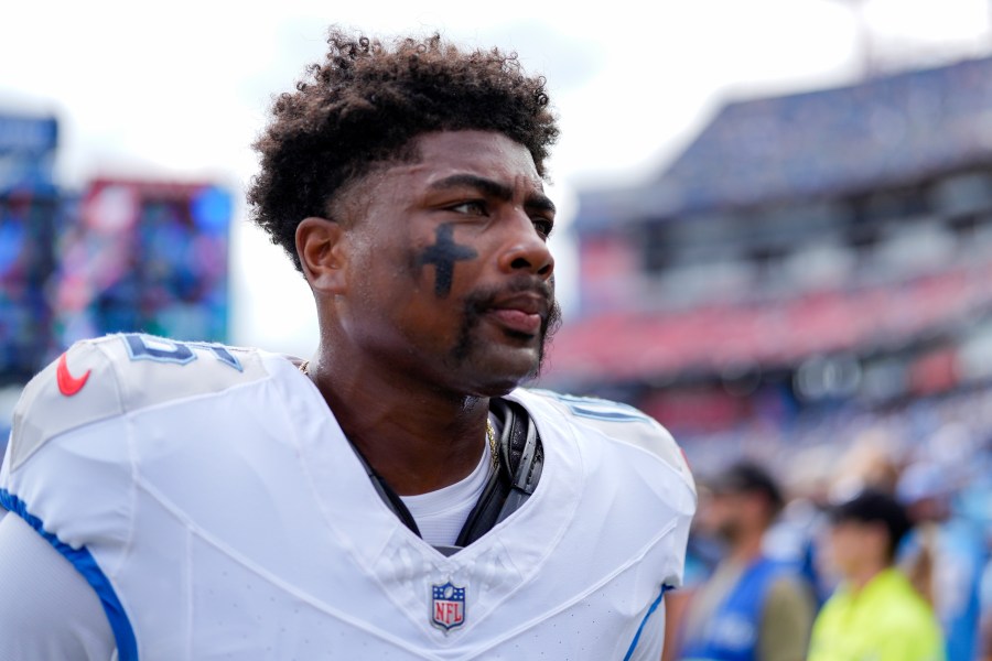 Former Razorback wide receiver Treylon Burks waived by Tennessee Titans
