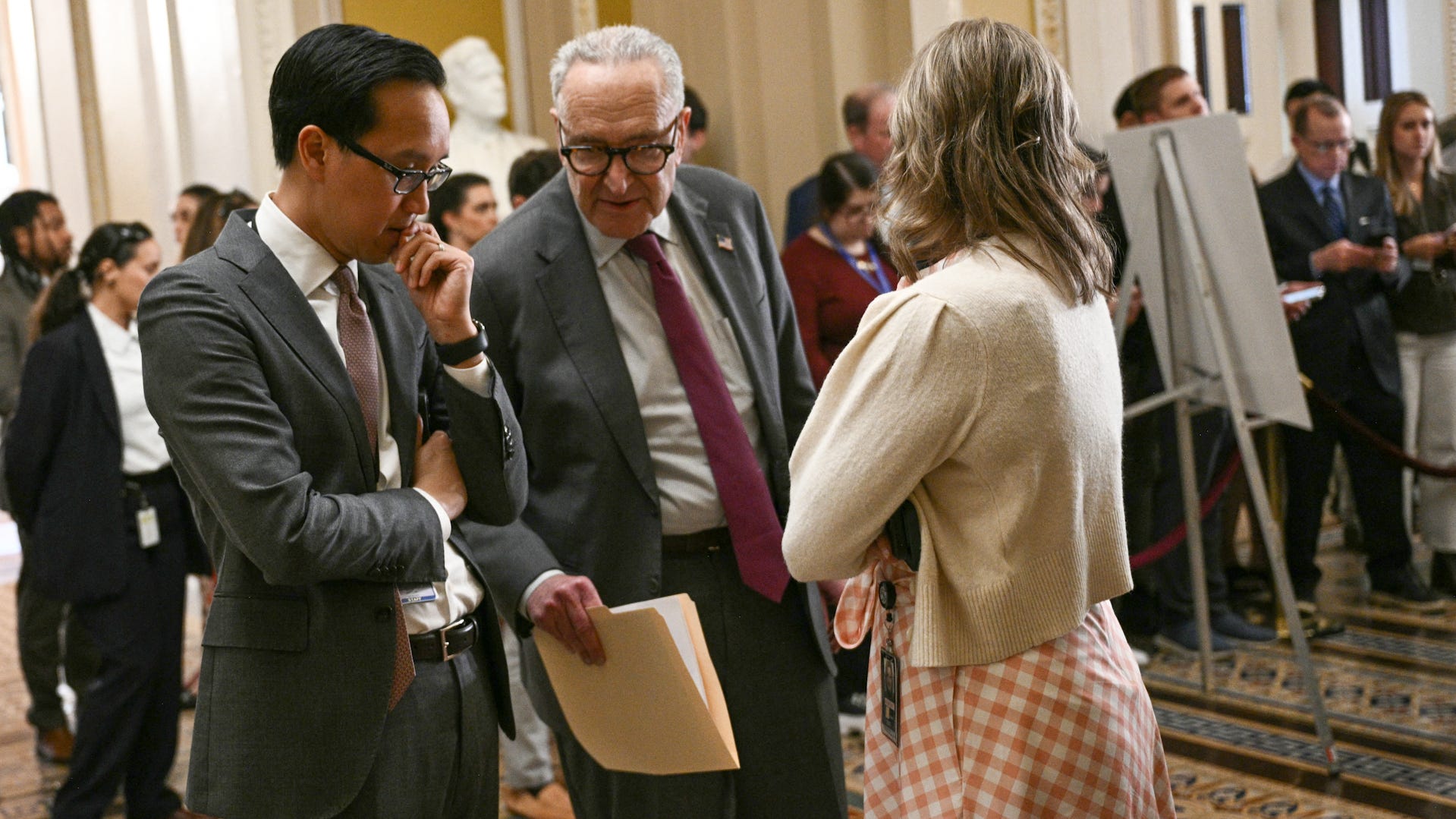 Can undocumented immigrants get free health care in the US? USA TODAY ...