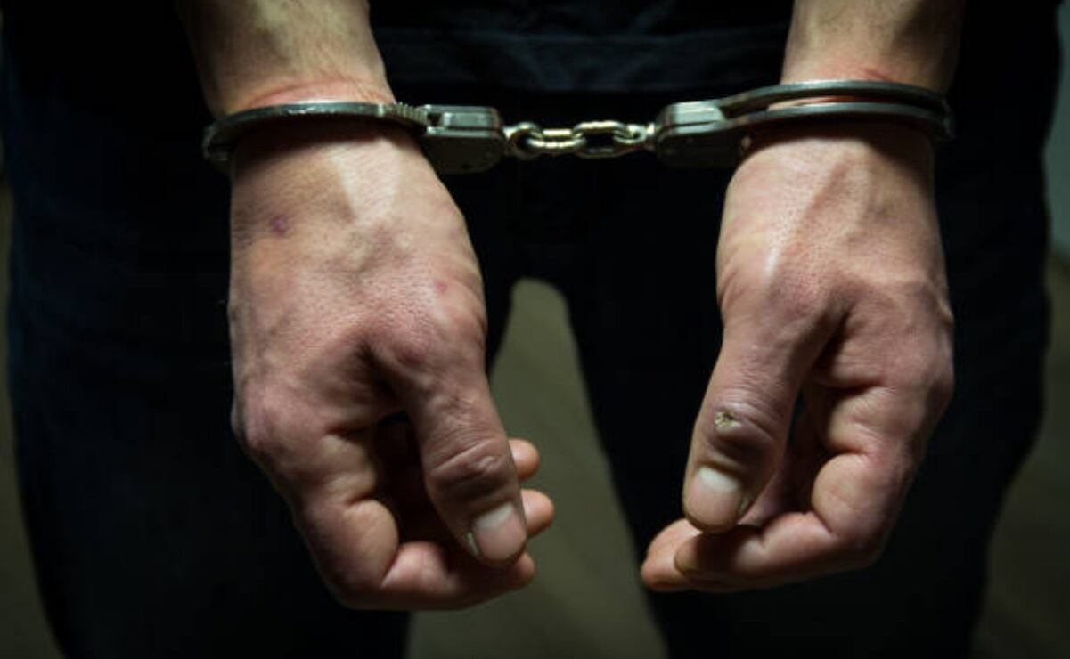 Detienen a ocho policías municipales de Coeneo, Michoacán ...