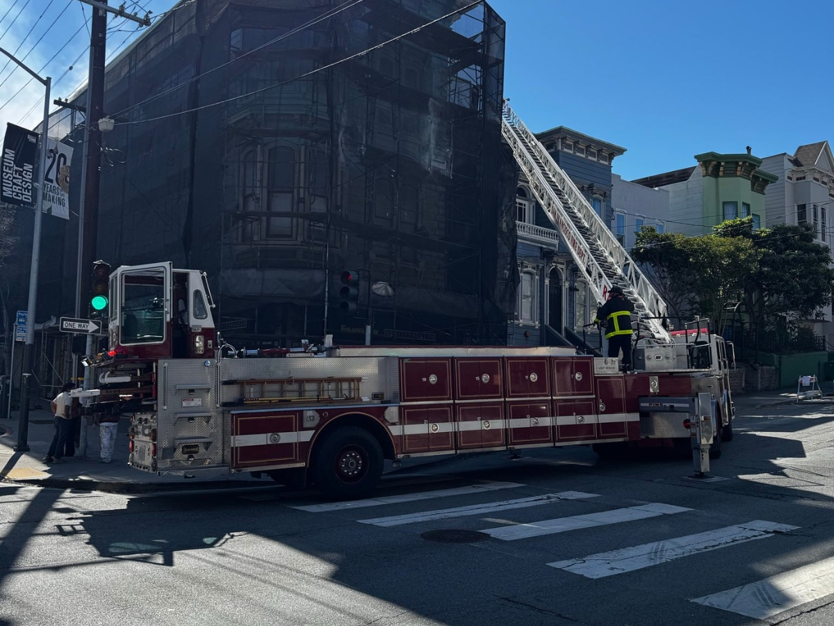 Crews Extinguish 2nd-Alarm Blaze In SF, 7 Displaced: Fire Officials