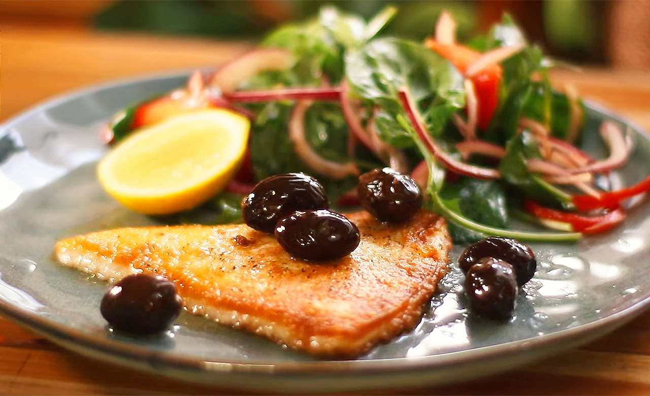 Here is the Greek flaming cheese (saganaki)