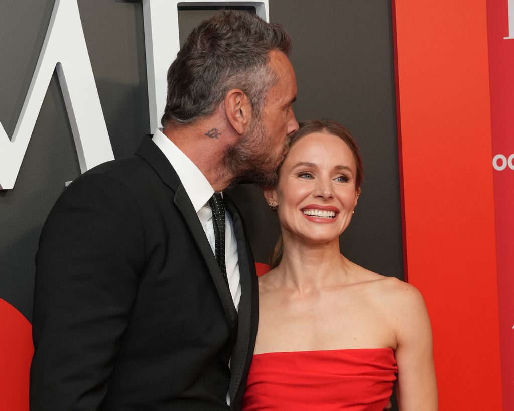 What incident happened between Charlie Sheen and Dax Shepard that ...