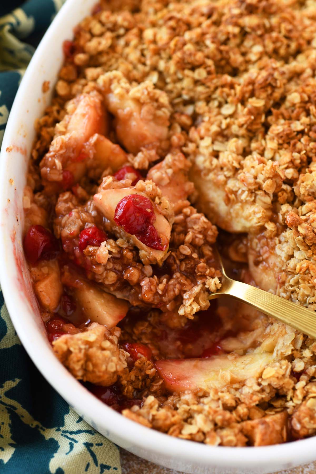 The Perfect Fall Dessert: Apple Cranberry Crisp with Orange Zest (Easy ...