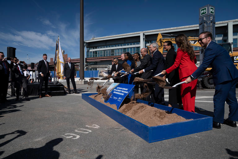 Newark Airport's AirTrain is being replaced. What to know as work begins