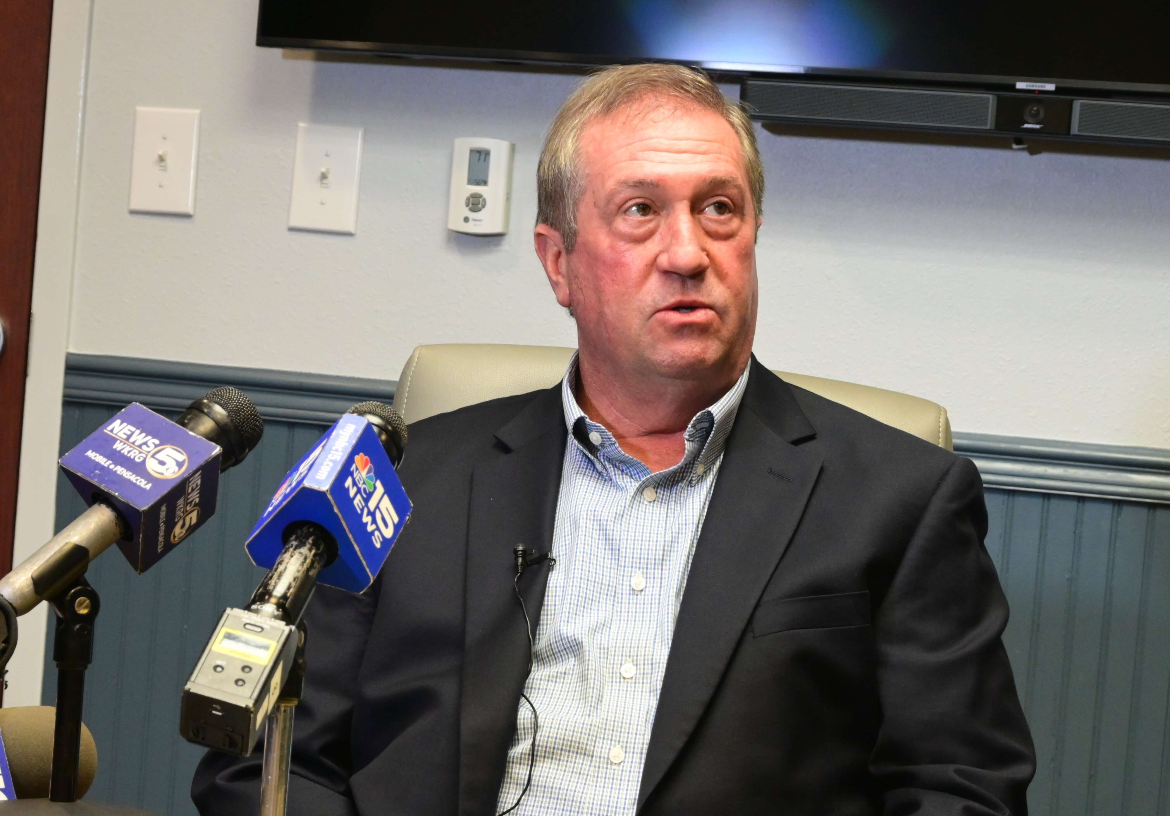 Alabama sheriff under fire for Halloween display with ‘ICE’ agents ...