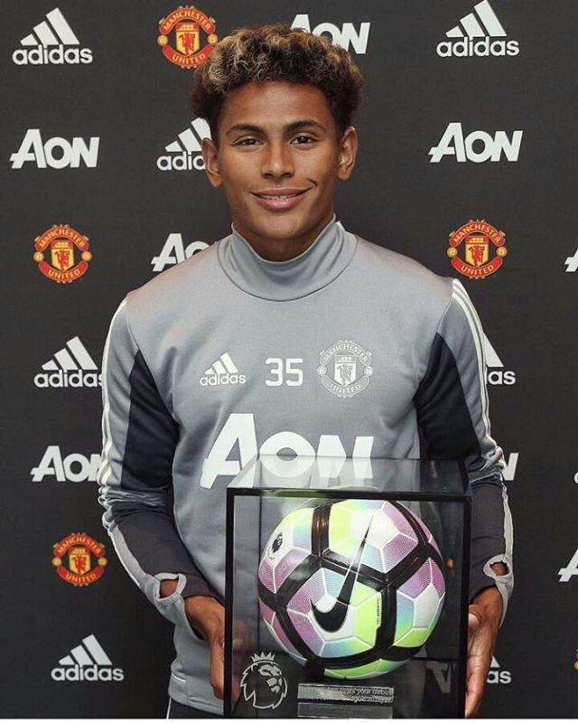 ¡El futuro es hoy! Futbolista negocia su fichaje usando IA y lo llama ...