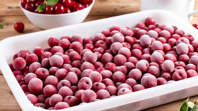 Can You Freeze Cherries So They Last Longer?