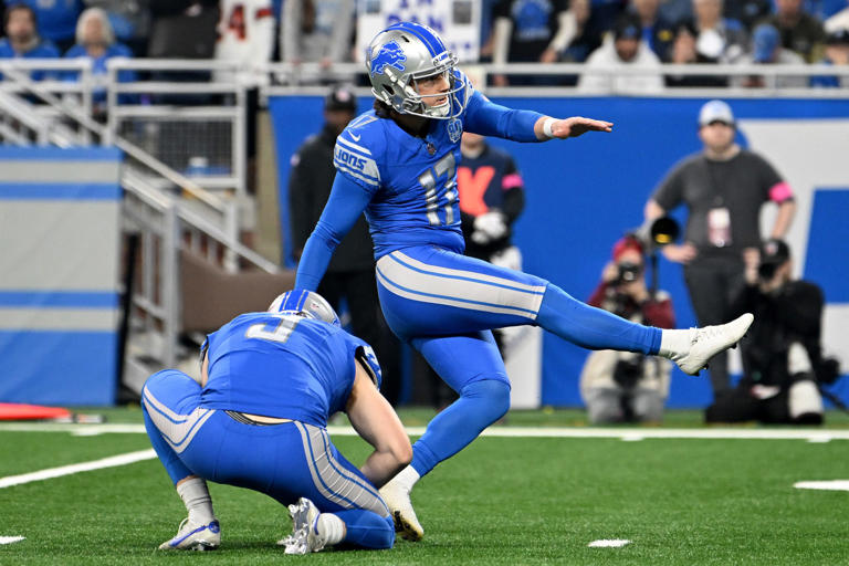 Colts sign new kicker after Spencer Shrader injury