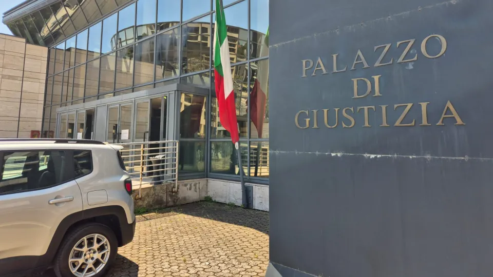 Docente escluso dall'algoritmo delle supplenze. Il giudice gli dà ragione