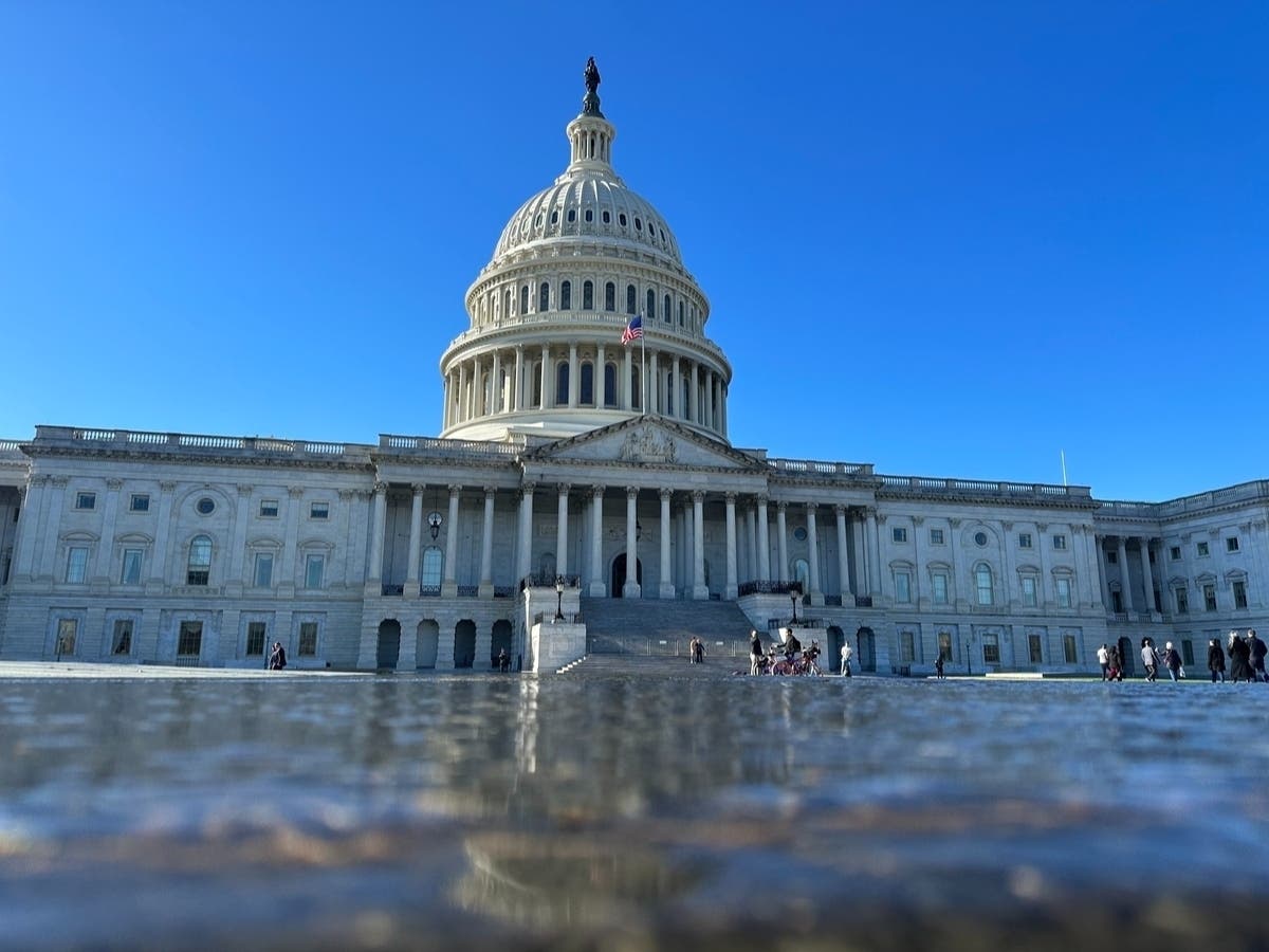 No Back Pay For Furloughed Feds Threatened By Trump, VA Reaction