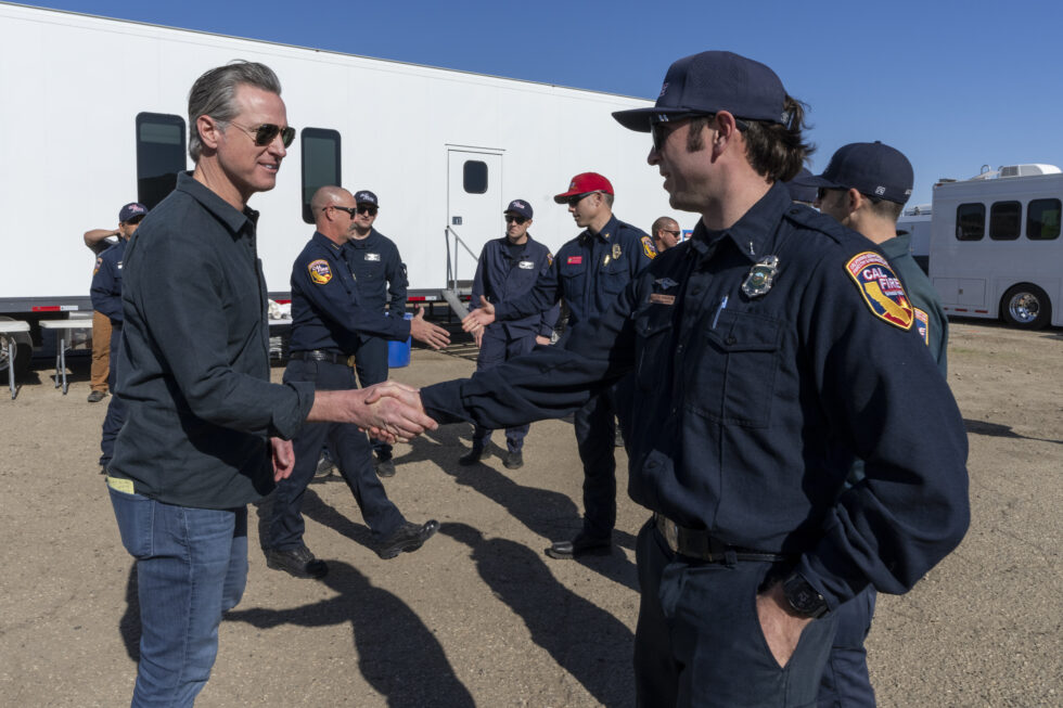 Gavin Newsom vetoes raise for state firefighters, just months after ...