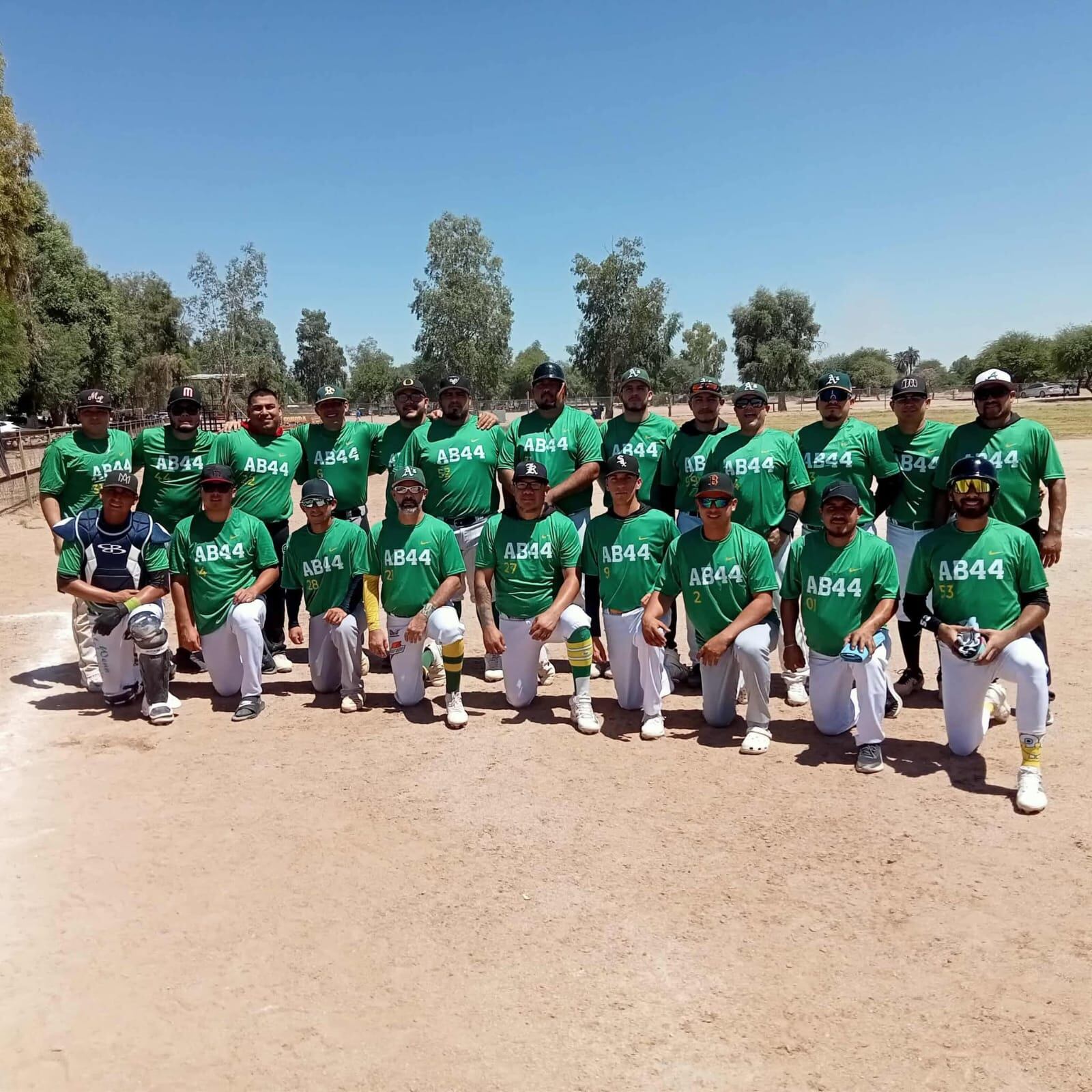 AB44 y Leones a la Final