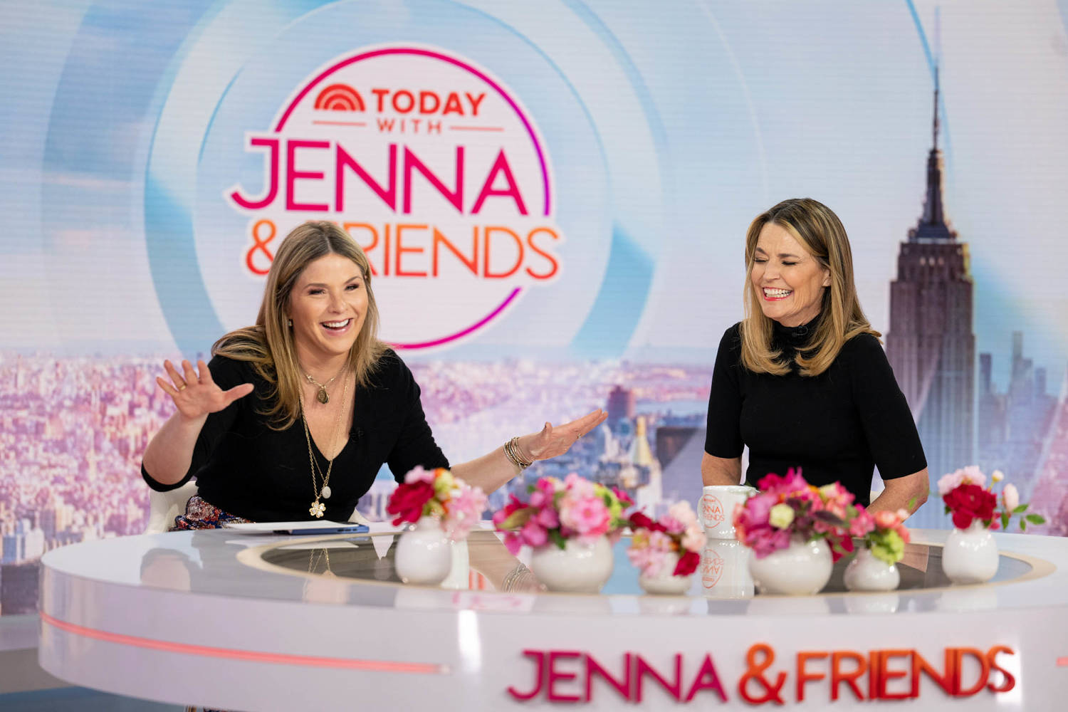 Are You and Your Best Friend 'Jenna & Friends' Super Fans?