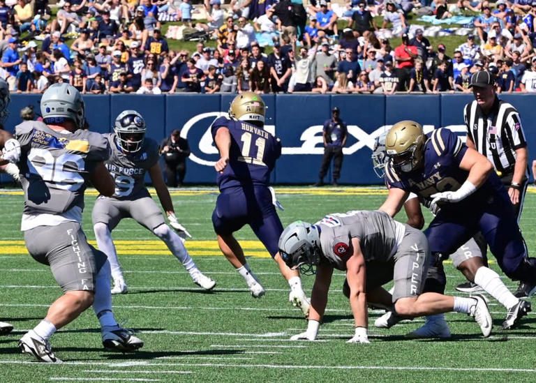 Navy vs Air Force – Game photos, Part 1