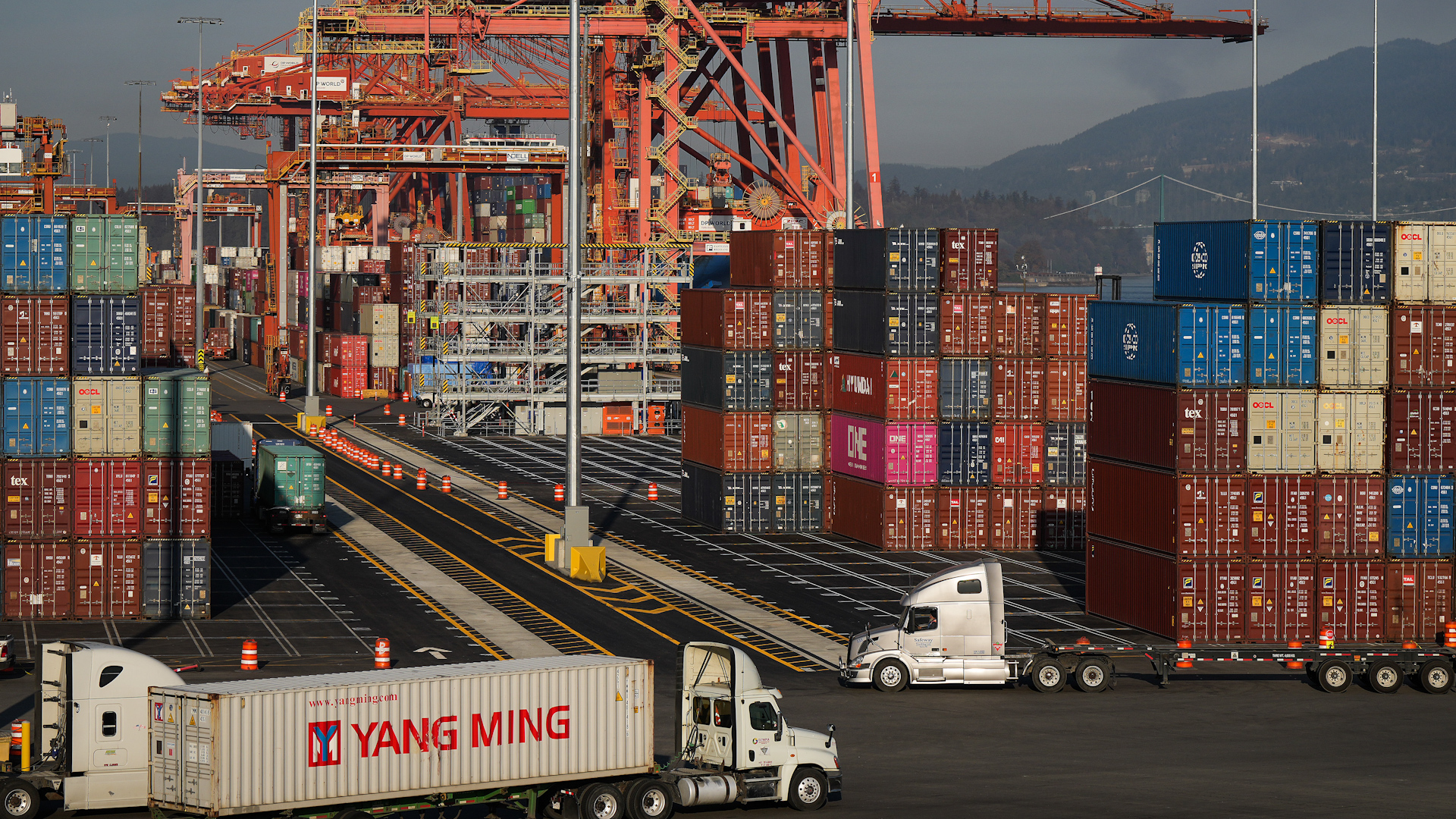 Merchandise trade deficit widens in August on gold swings, U.S. tariffs