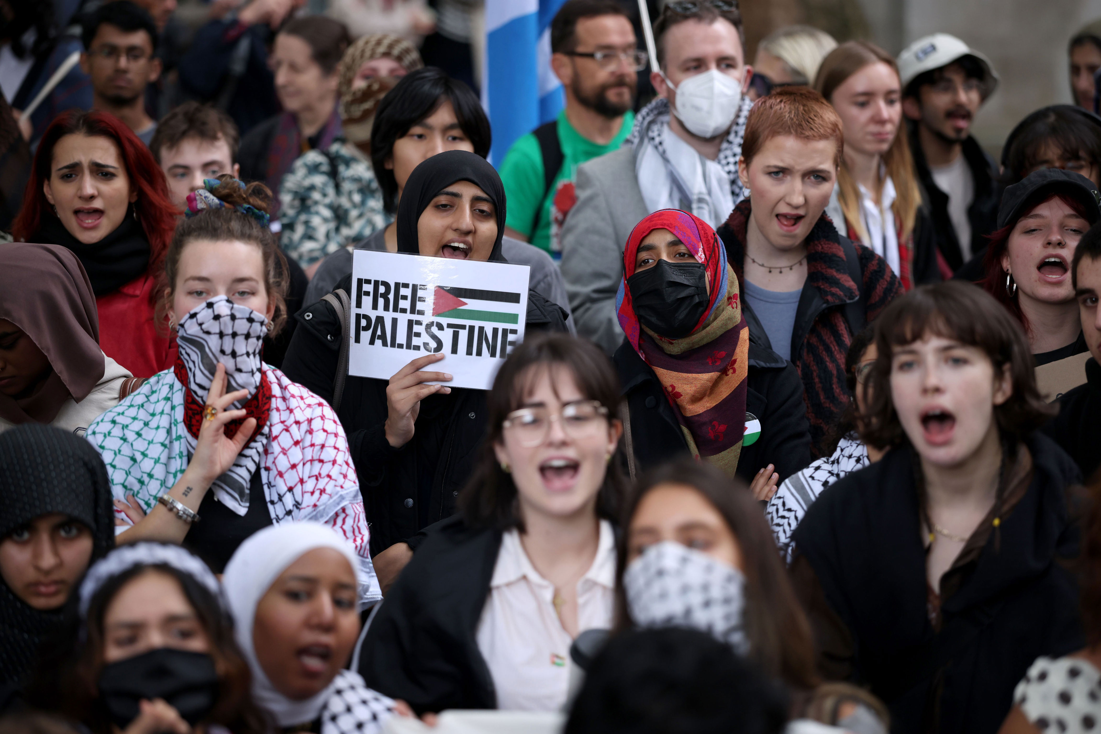 Palestine protests live: Pro-Gaza students chant ‘Palestine will live ...