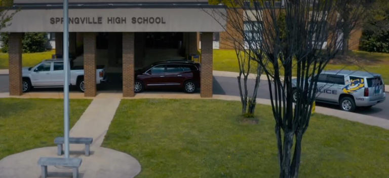 Springville High School student tells 911 she has a gun in her backpack